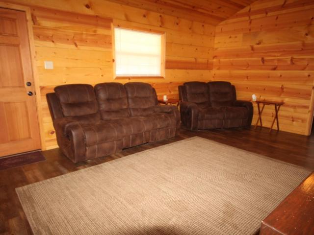 3880 Hwy 70 W