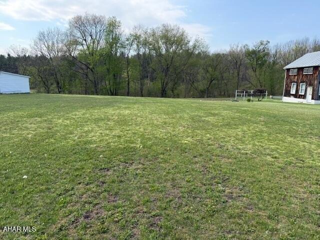 3880 Pitt St, Schellsburg, PA 15559