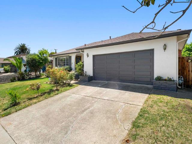 38811 Bonnie Way
