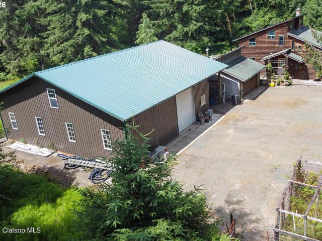 38818 cox ln