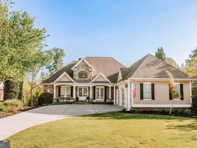 3881 Alexandria Dr, Gainesville, GA 30506