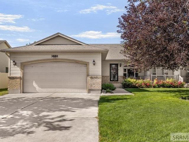 3881 E Clearfield Ln, Ammon, ID 83406