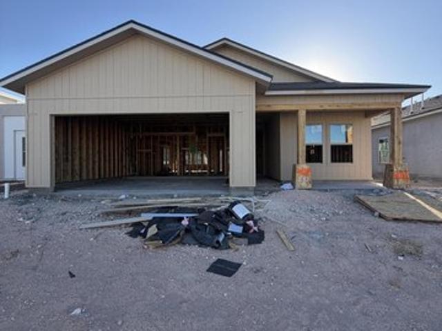 3881 Perspective St, El Paso, TX 79938