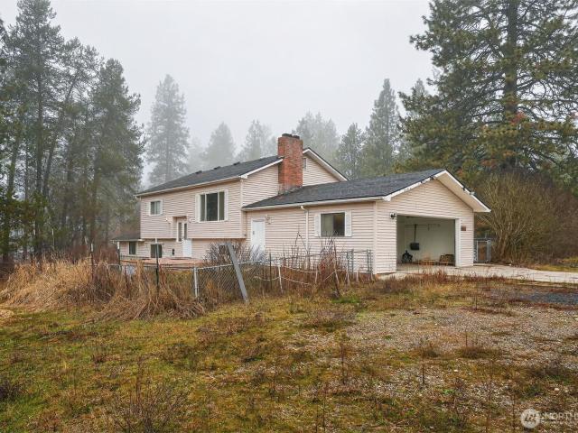 38821 N Newport Highway