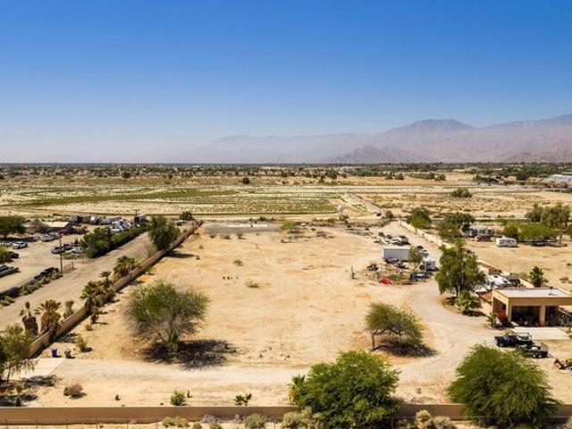 38825 Primrose Ln, Indio, CA 92203