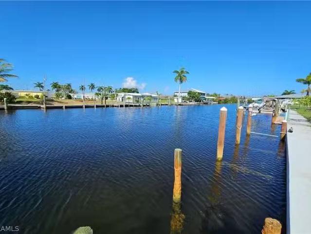 3883 Coconut Drive, Saint James City, FL 33956 650526606