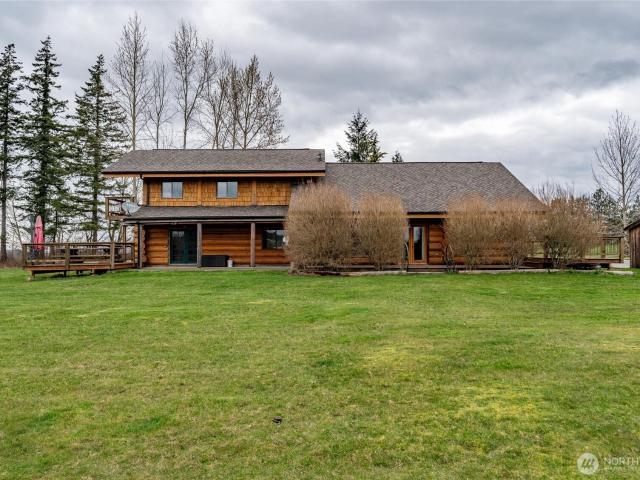 3883 Everett Lane