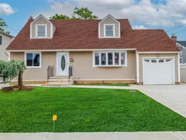 3883 Franklin Ave, Seaford, NY 11783 MLS #876854