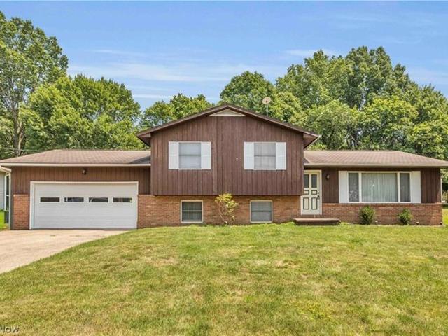 388 Cheryl Dr, Tallmadge, OH 44278