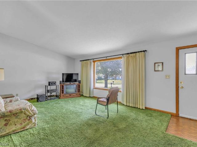 388 Cheryl Drive
