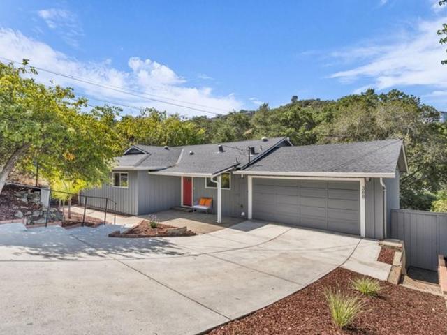 388 Ashford Ave, San Carlos, CA 94070