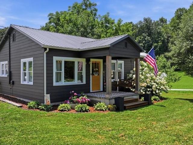 388 Belle Dowdle Rd, Franklin, NC 28734