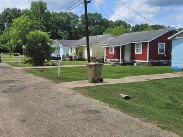 388 Dedman St, Selma, AL 36703