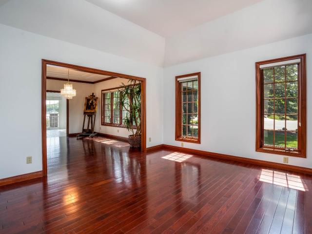 388 Deer Ridge Rd, Valparaiso, IN 46385 | MLS #545087