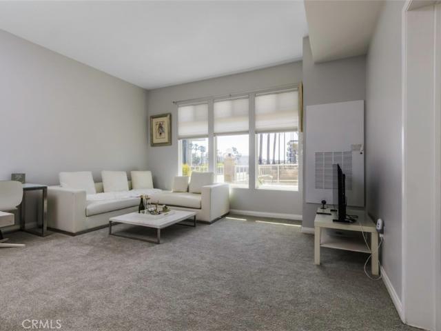 388 E Ocean Boulevard 107