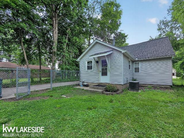 388 E South Boulevard