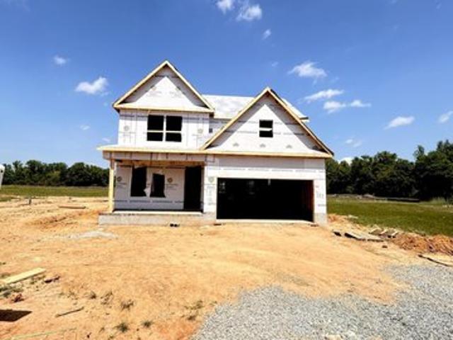 388 Maverick Ln, Dunn, NC 28334