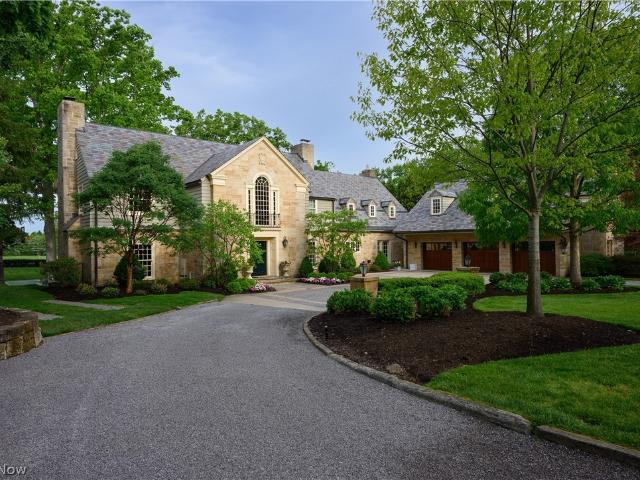 388 N Portage Path
