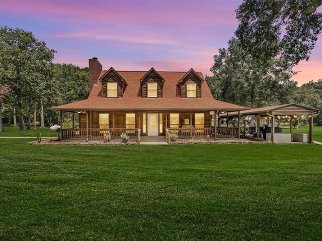 388G N Smith Rd, Livingston, TX 77351