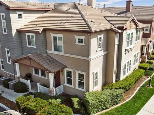 3894 Polk St, Riverside, CA 92505