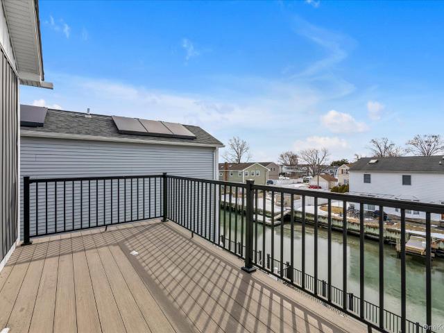 3894 Sands Lane