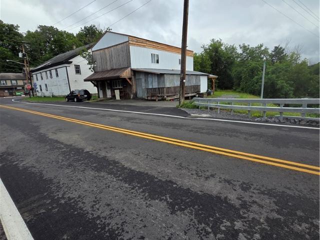 3894 Solsville Rd