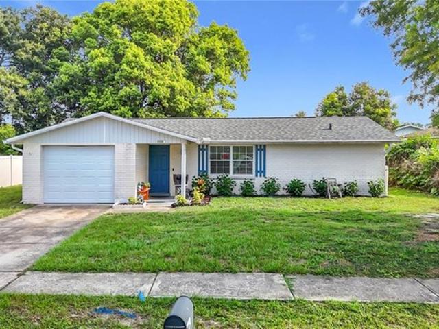 3894 th Ave, Zephyrhills, FL 33542