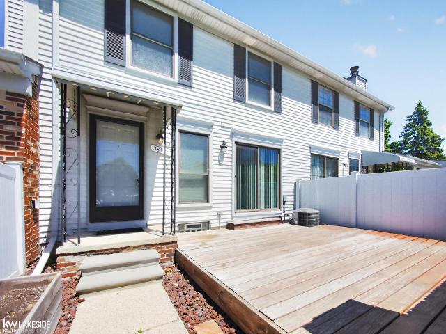 38951 E Golfview Drive