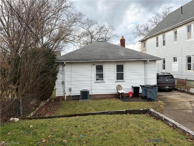 3895 E 151st Street