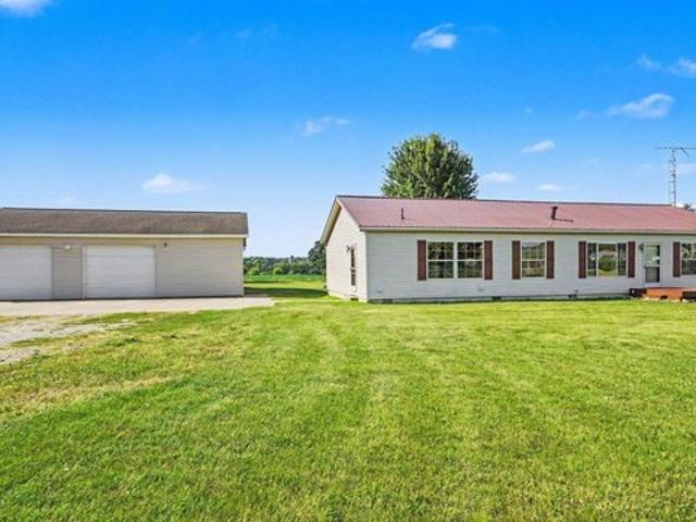 3895 W Broomfield Rd, Mount Pleasant, MI 48858
