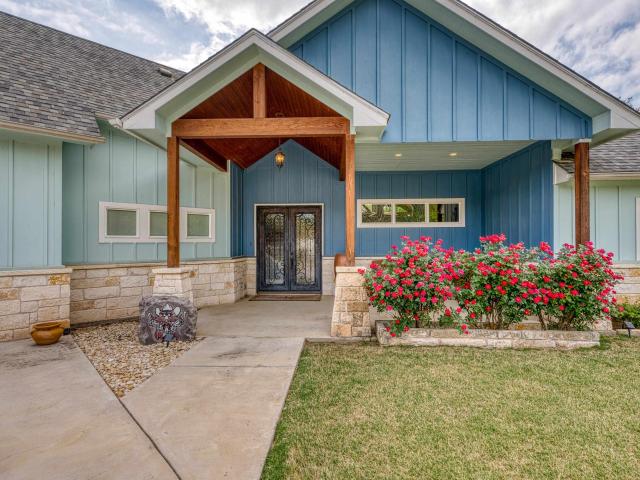 3896 Comanche Trail, Kingsland, TX 78639 | MLS #177428 | Compass