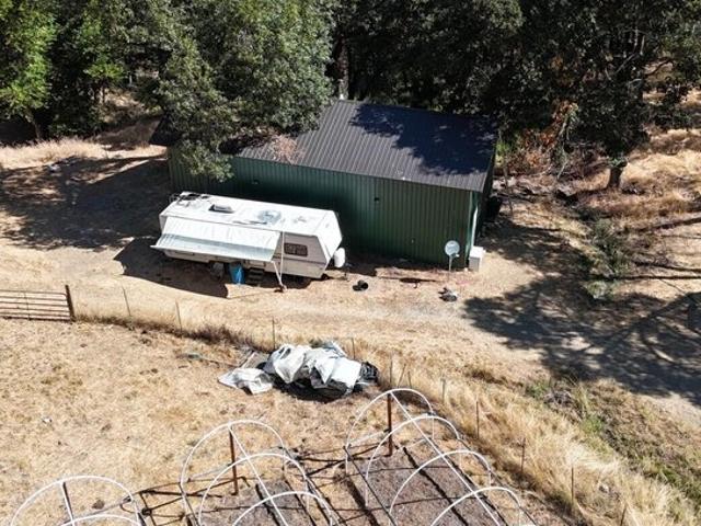 3897 N Road A, Garberville, CA 95542