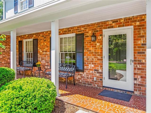 3897 Woodview Drive