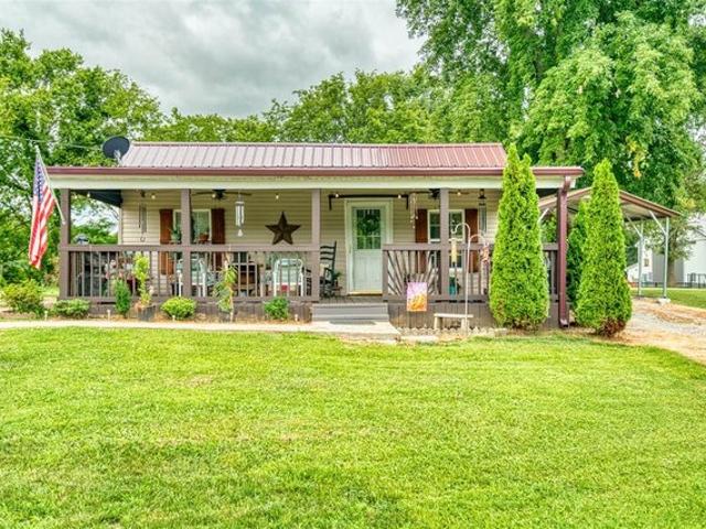 3899 W Jefferson Davis Hwy, Elkton, KY 42220