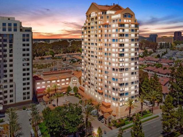3890 Nobel Dr 1505, San Diego, CA