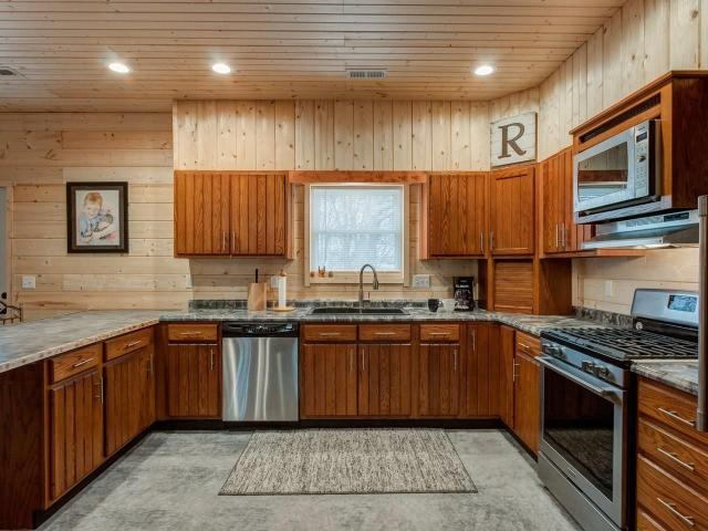 3890 S County Road 1000 W, French Lick, IN