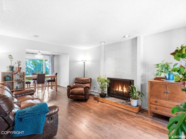 3891 Caravelle Dr, Anchorage, AK 99502