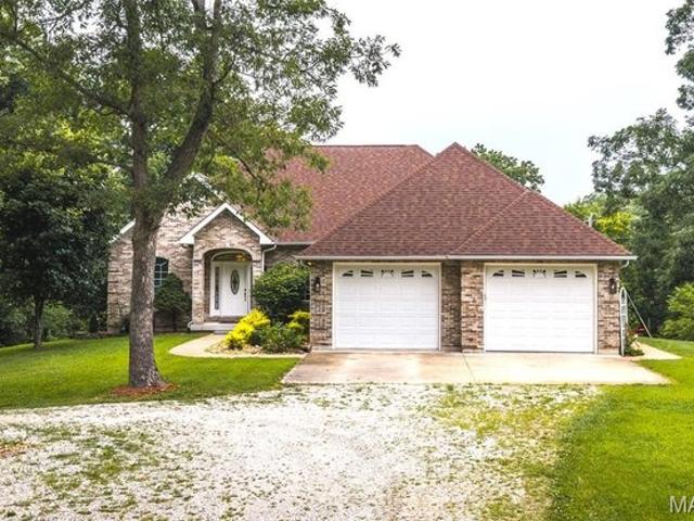 3891 E Lindburg Rd, Cuba, MO 65453