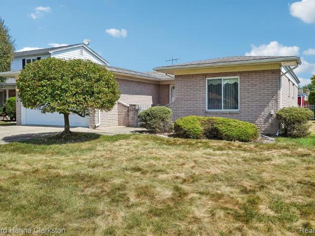 38920 Lowell Court