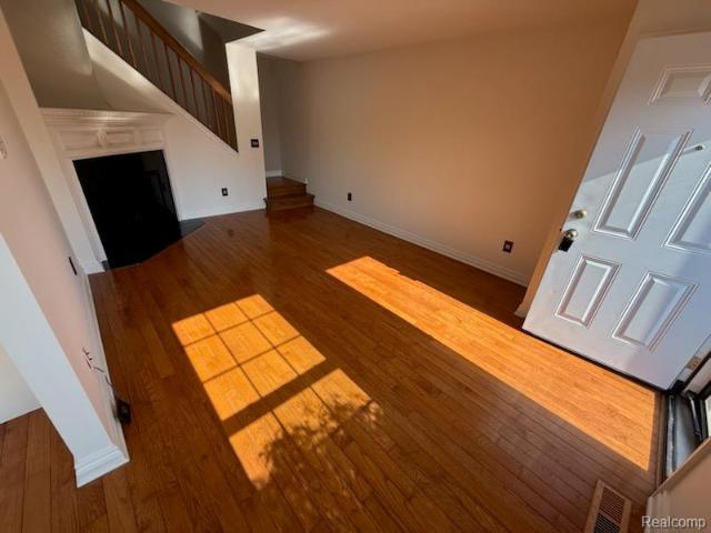 38926 Country Circle