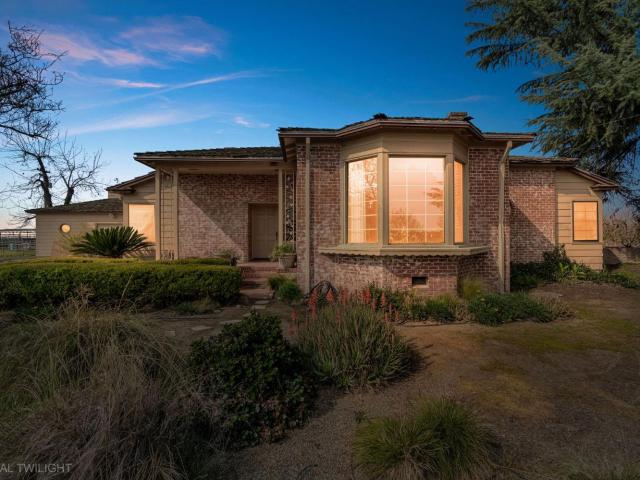38931 Road 80, Dinuba, CA 93618 | Compass