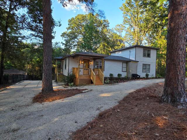 3893 Parkwood Road
