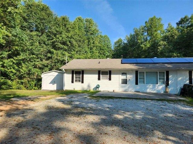 389 Collins Rd, Toccoa, GA 30577
