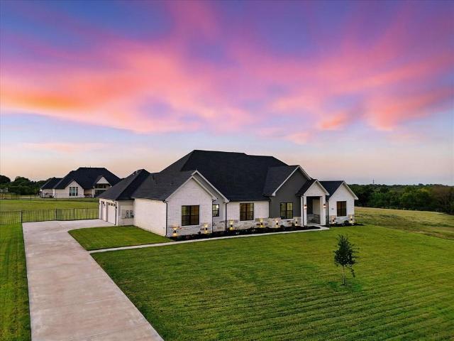 389 Arbor Mill Ct, Sunnyvale, TX 75182 | Compass