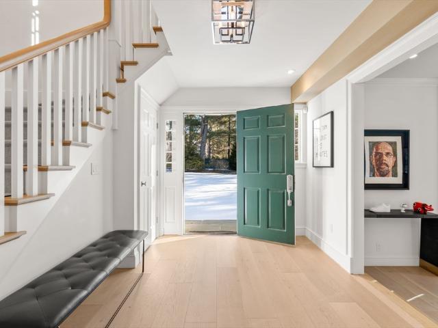 389 Grove St, Needham, MA 02492 | MLS #73481
