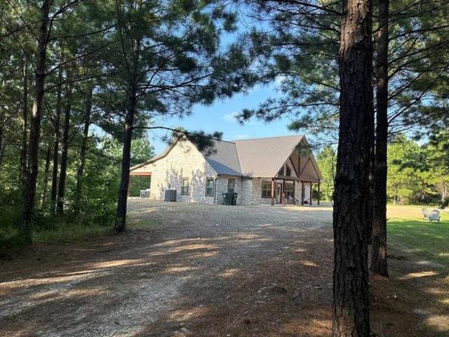 389 Overcup Acorn Trl, Broken Bow, OK 74728