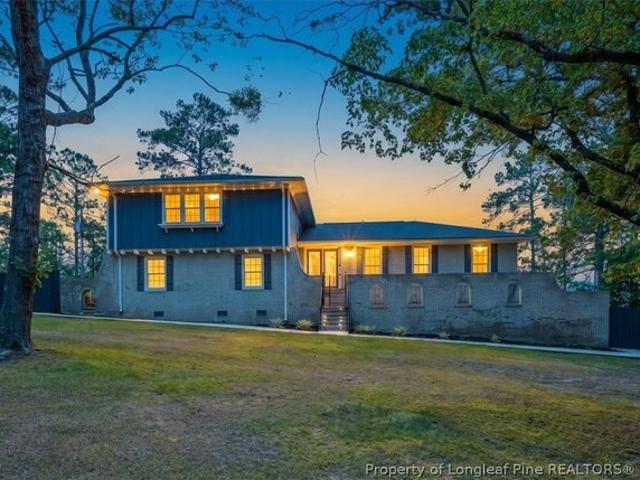 389 Myra Rd, Raeford, NC 28376