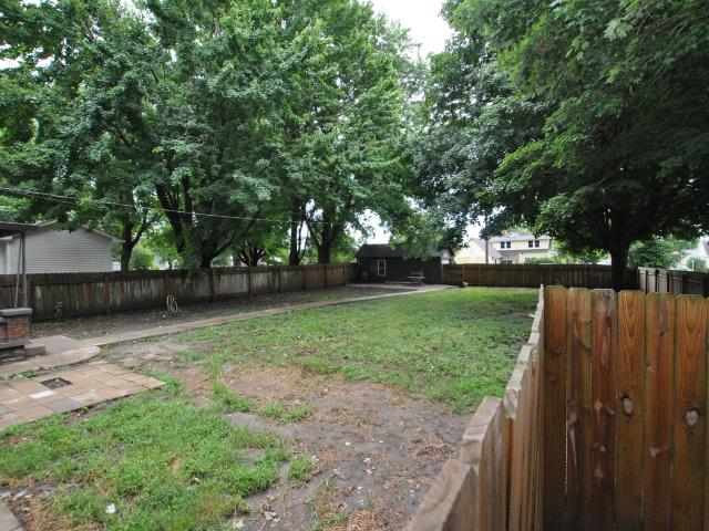 389 N Lincoln Street