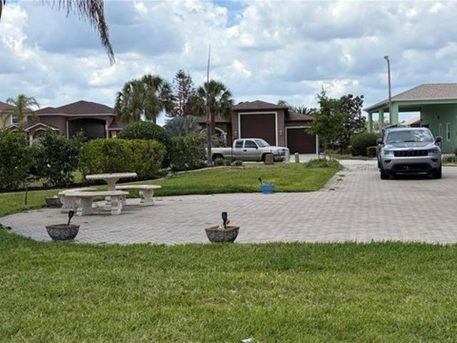 389 Nolane Ln, Polk City, FL 33868
