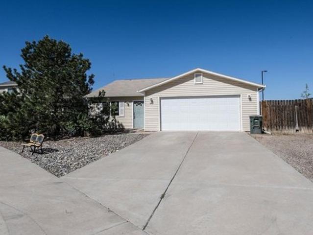 389 Summer Glen Dr, Grand Junction, CO 81501